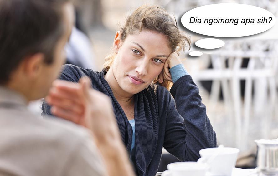 Perilaku Cewek yang Bakal Bikin Cowok Mundur Teratur