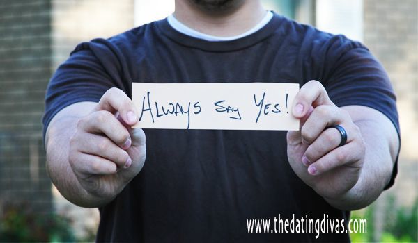 Untuk Kamu, Lelaki yang Keterlaluan Baiknya. Hei, Aku Cinta!