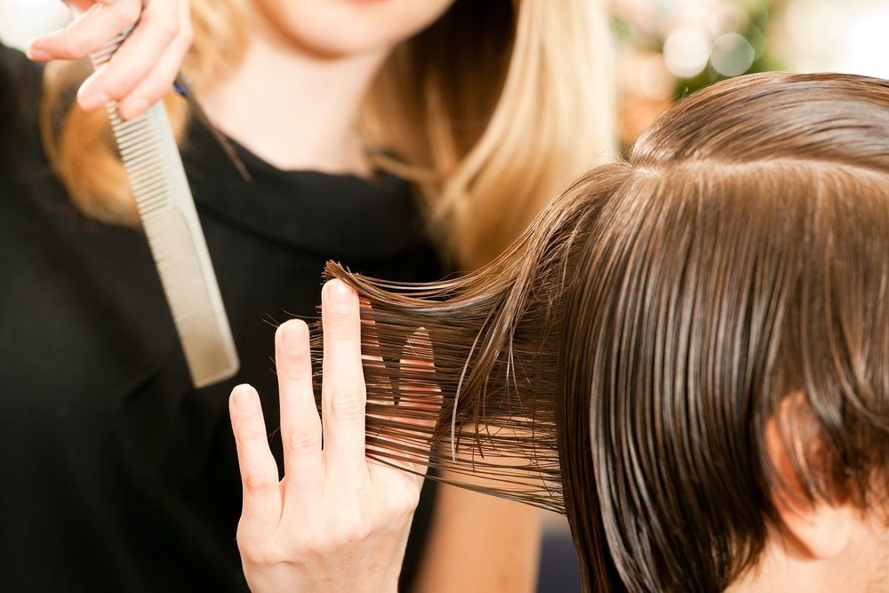 5 Tips Untuk Menjaga Rambut Flaurent Salon Anda Tetap Sehat » MENGHADIRKAN