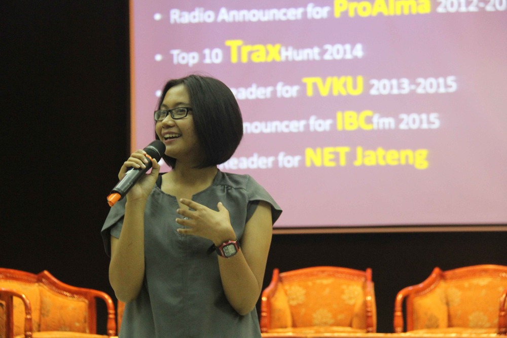 Jadi Presenter TV Gak Harus Cantik