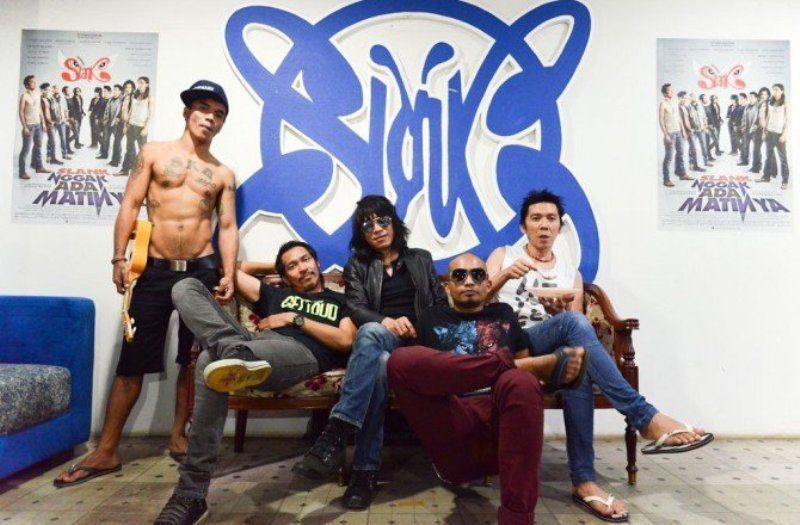 12 Alasan Kenapa Slank Adalah Band Rock Indonesia Yang Bikin Bangga dan ...