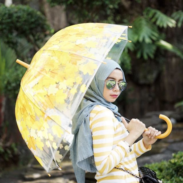 Biar Tambah PD dan Nggak Terlalu Mencolok Pakai Baju Kuning, Kamu Wajib ... Biar Tambah PD dan Nggak Terlalu Mencolok Pakai Baju Kuning, Kamu Wajib ...