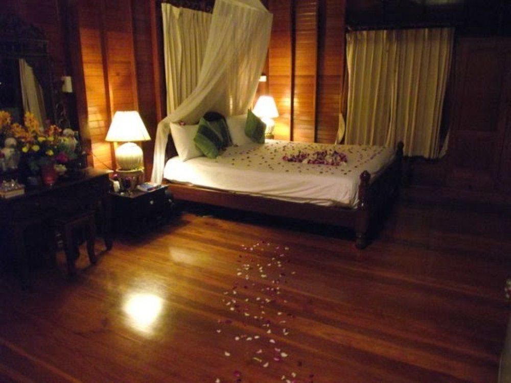 13 Inspirasi Dekorasi Taburan Bunga untuk Malam Pertama. Agar ...