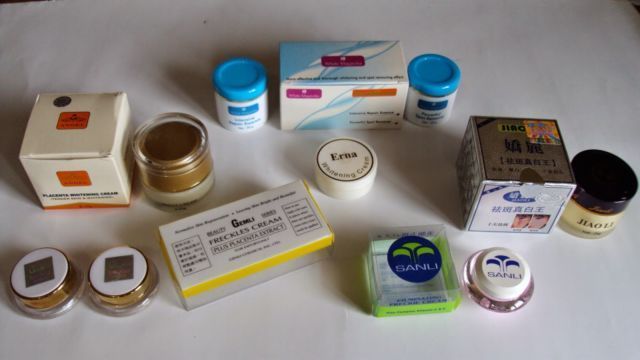 [CEWEK WAJIB BACA] 13 Penjelasan Komposisi Dalam Lipstik Hingga Bedak ...