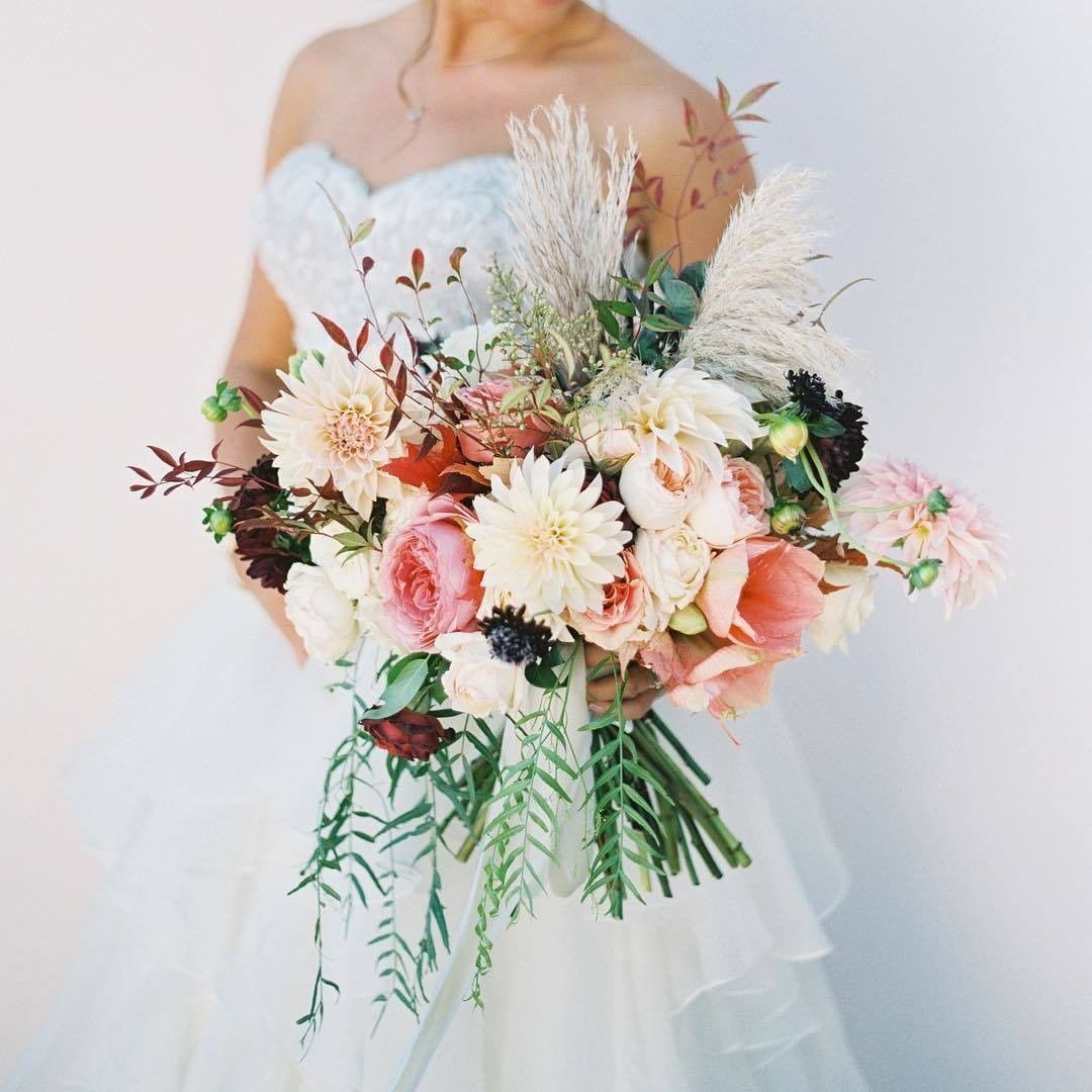 15 Pilihan Buket Bunga yang Akan Permanis Momen Pernikahan Kamu Nanti