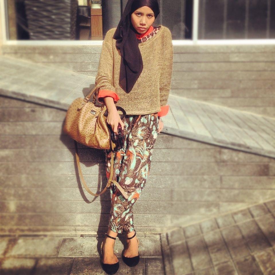 Menuju Cantik 2017; Trik Padu Padan Hijab & Baju Vintage Ini Harus Jadi ...