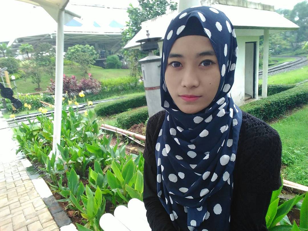 Siapa Kira Diding Boneng Punya Anak yang Cantiknya Bak Aktris Korea ...