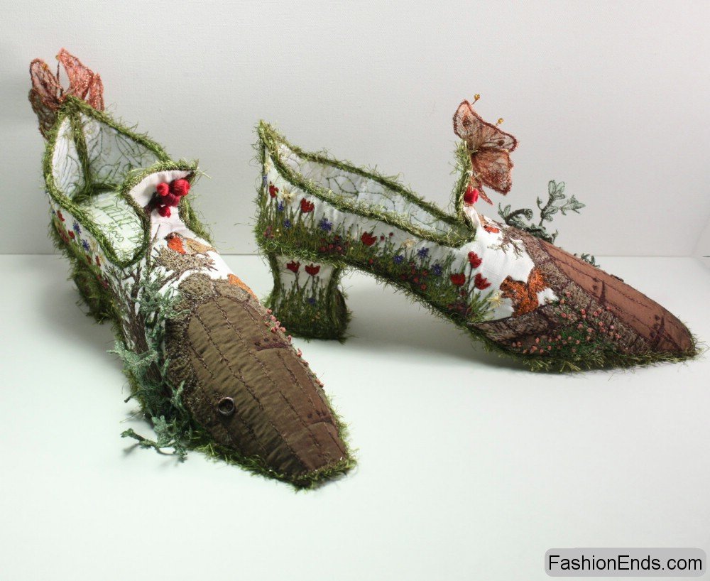 11 Desain Sepatu Ini Asli Unik, Siapapun yang Memakainya Bakal Terlihat ...