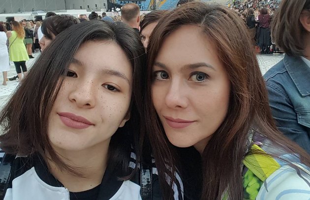 Alexandra Bray's Instagram, Twitter & Facebook on IDCrawl