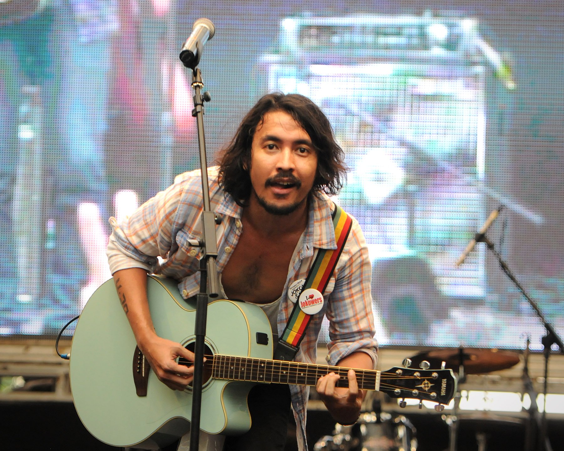 Lagi-Lagi Selebriti Tanah Air Tercyduk Gara-Gara Narkoba, Kali Ini Ello ...