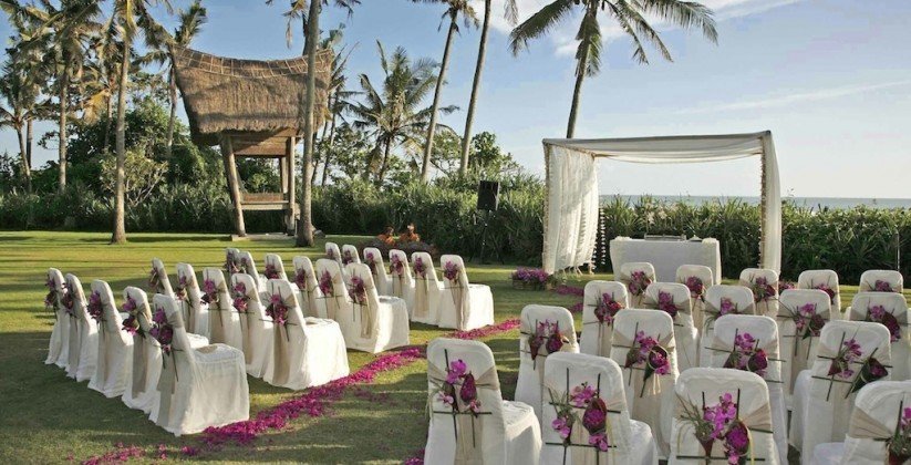 10 Inspirasi Penataan Lokasi Akad Nikah Outdoor, Cocok Buat Kalian ...