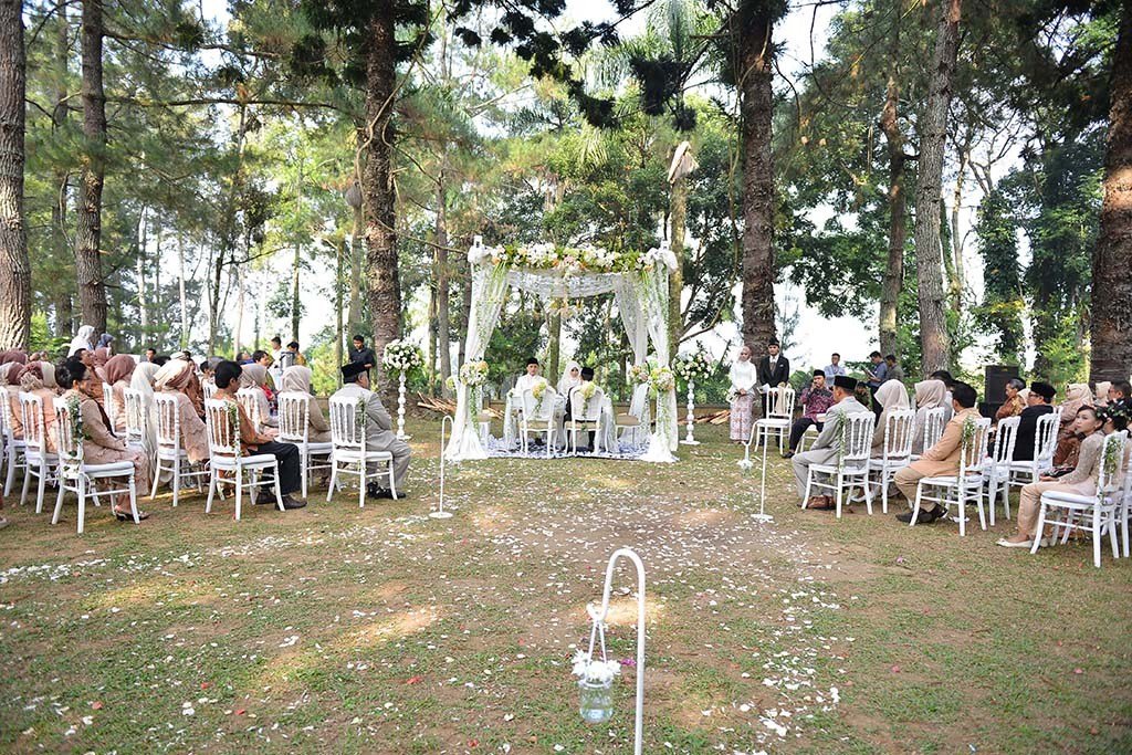 10 Inspirasi Penataan Lokasi Akad Nikah Outdoor, Cocok Buat Kalian ...