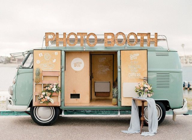 6 Inspirasi Photo Booth Unik, Berkesan dan Pastinya Low Budget. Cocok ...