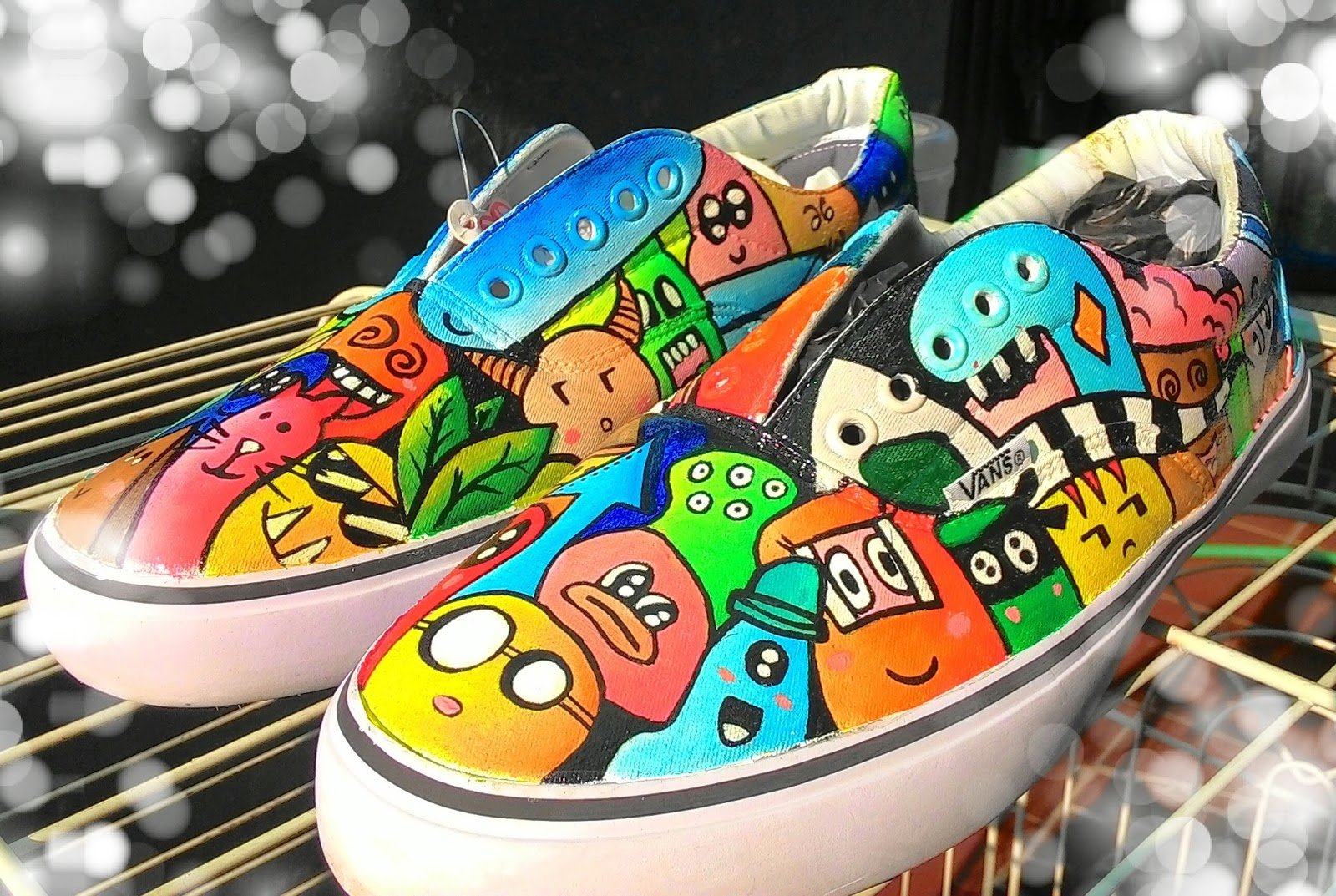 5 Usaha Kreatif Ini Cocok Untukmu yang Hobi Banget Menggambar. Lumayan ...