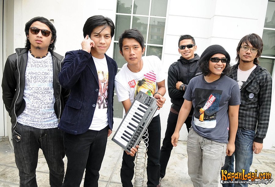 10+ Lagu Tentang Perselingkuhan yang Bikin Nyesek