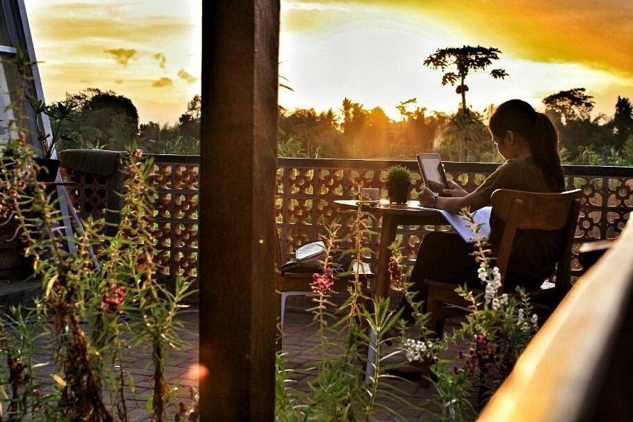 Dear Penikmat Senja, 10 Tempat Nongkrong di Jogja Ini Cocok untuk ...