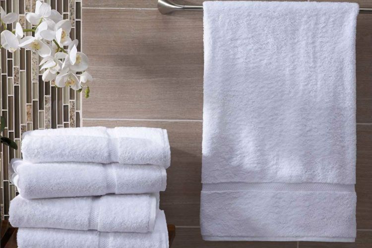 6 Jenis Handuk yang Tersedia di Kamar Hotel. Jangan Salah Pakai!
