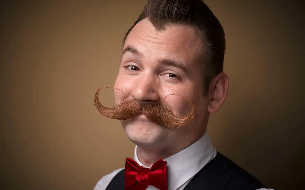10 Model Kumis Nyentrik yang Layak Kamu Adopsi. Agar Wajahmu Makin ...