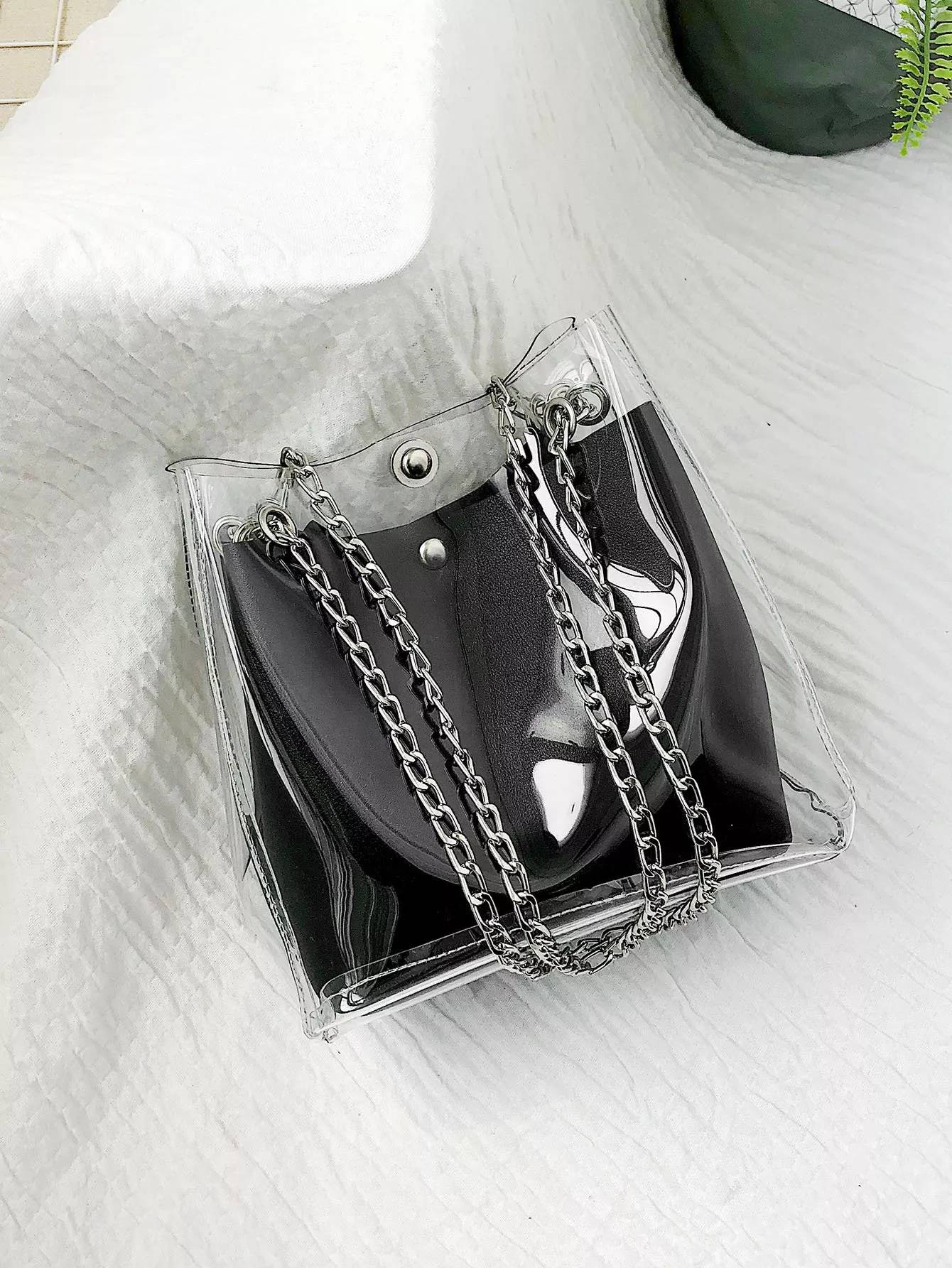 10 Model Tas Transparan yang Bisa Jadi Inspirasi. Tetap Gaya Dipadukan ...