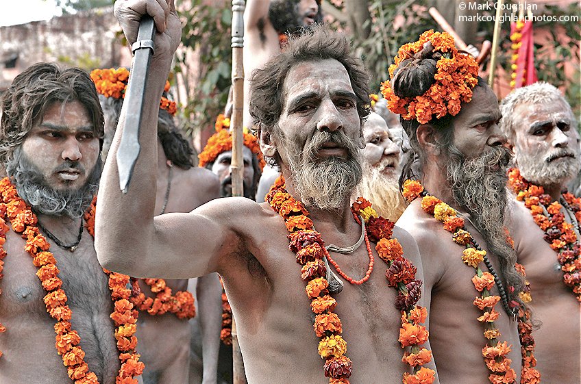 Selain Suku Sentinel yang Sudah Bunuh Warga AS, Ini Lo 12 Penampakan ...