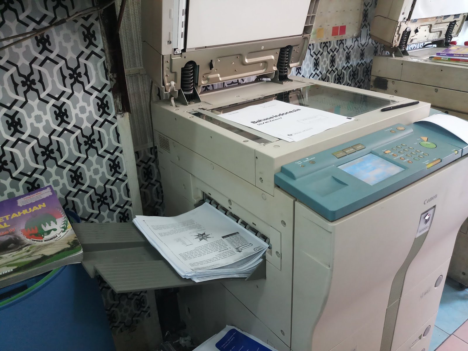8 Trik Cerdas Berhemat Saat Skripsian, Biar Nggak Berulang Nge-Print ke ...