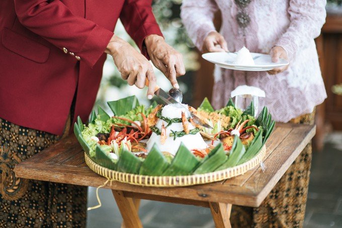 9 Tahap Prosesi Hajatan Sebelum Pernikahan Adat Jawa Dilaksanakan. Kaya ...