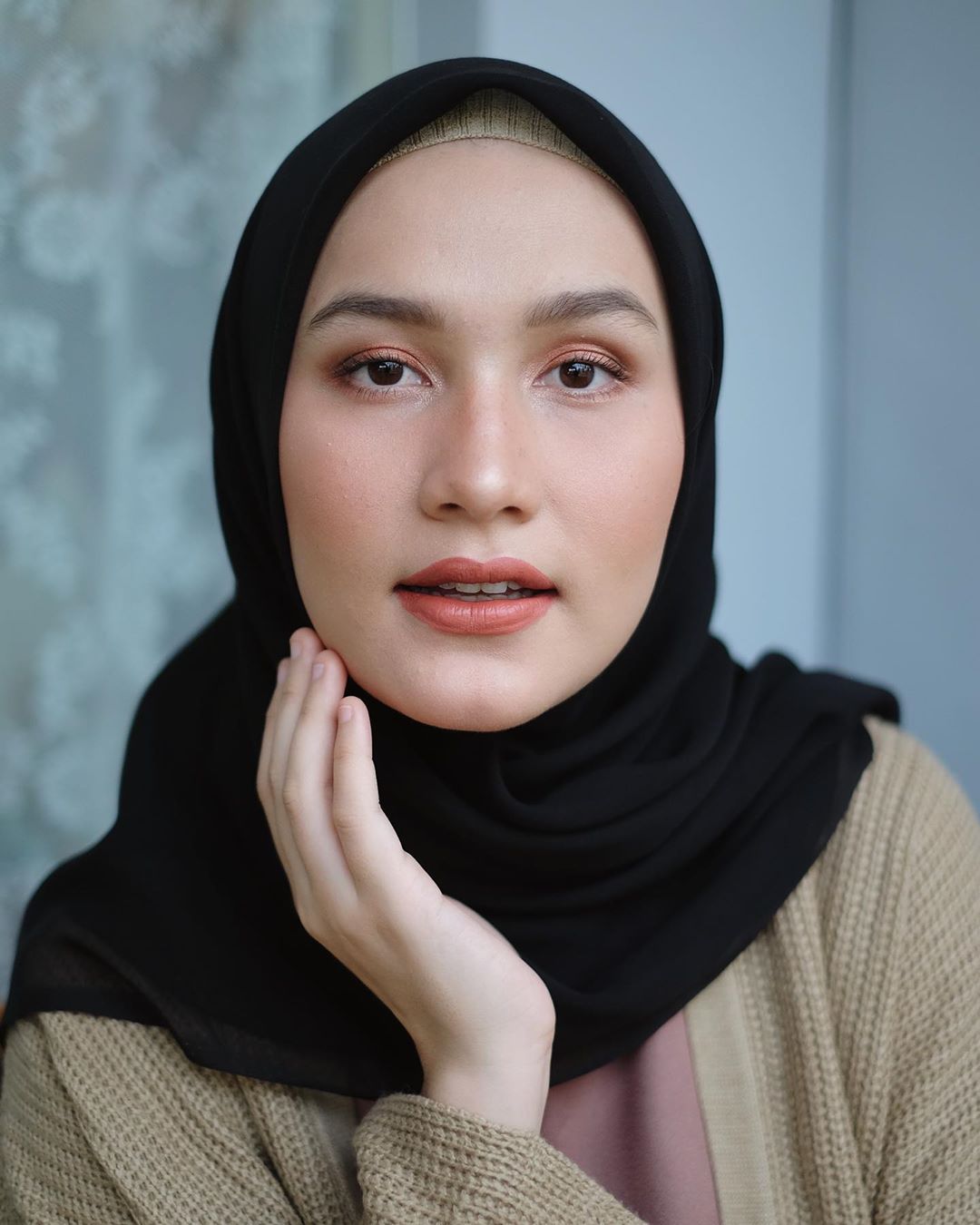 10+ Ragam Ide Model Hijab ala Selebgram. Pilih Yuk, Mana yang Paling ...