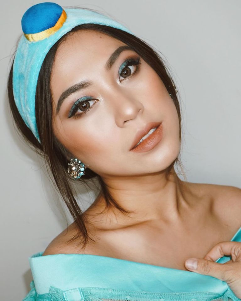 Film Aladdin Tayang Perdana Hari Ini, Ini Parade Make-up ala Putri ...