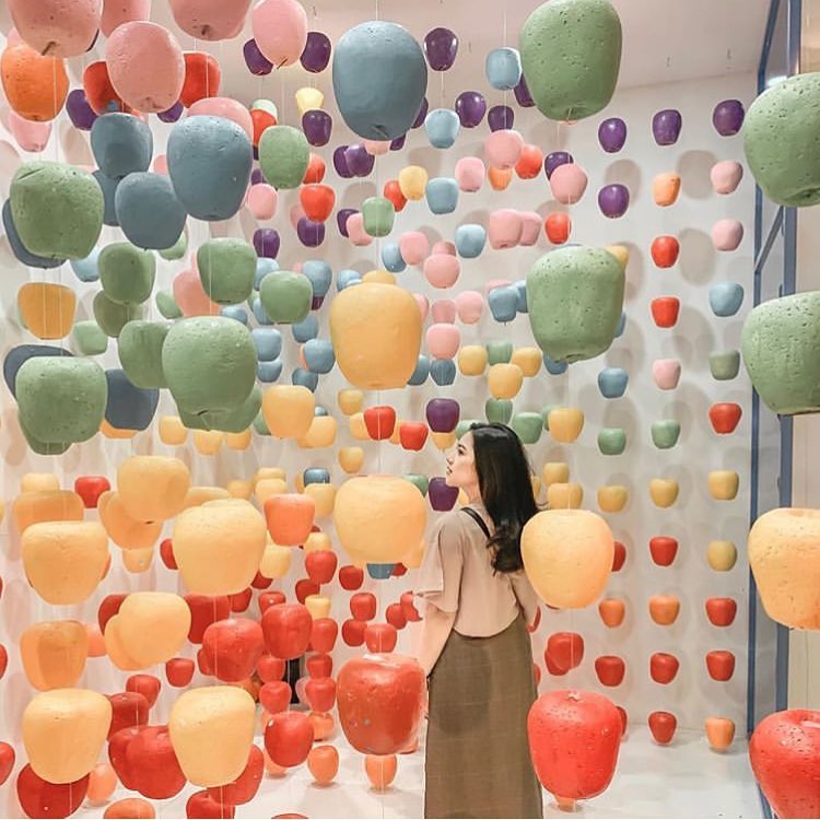 Haluu World Jakarta, Destinasi Wisata Instagramable Buat Anak Gaul ...