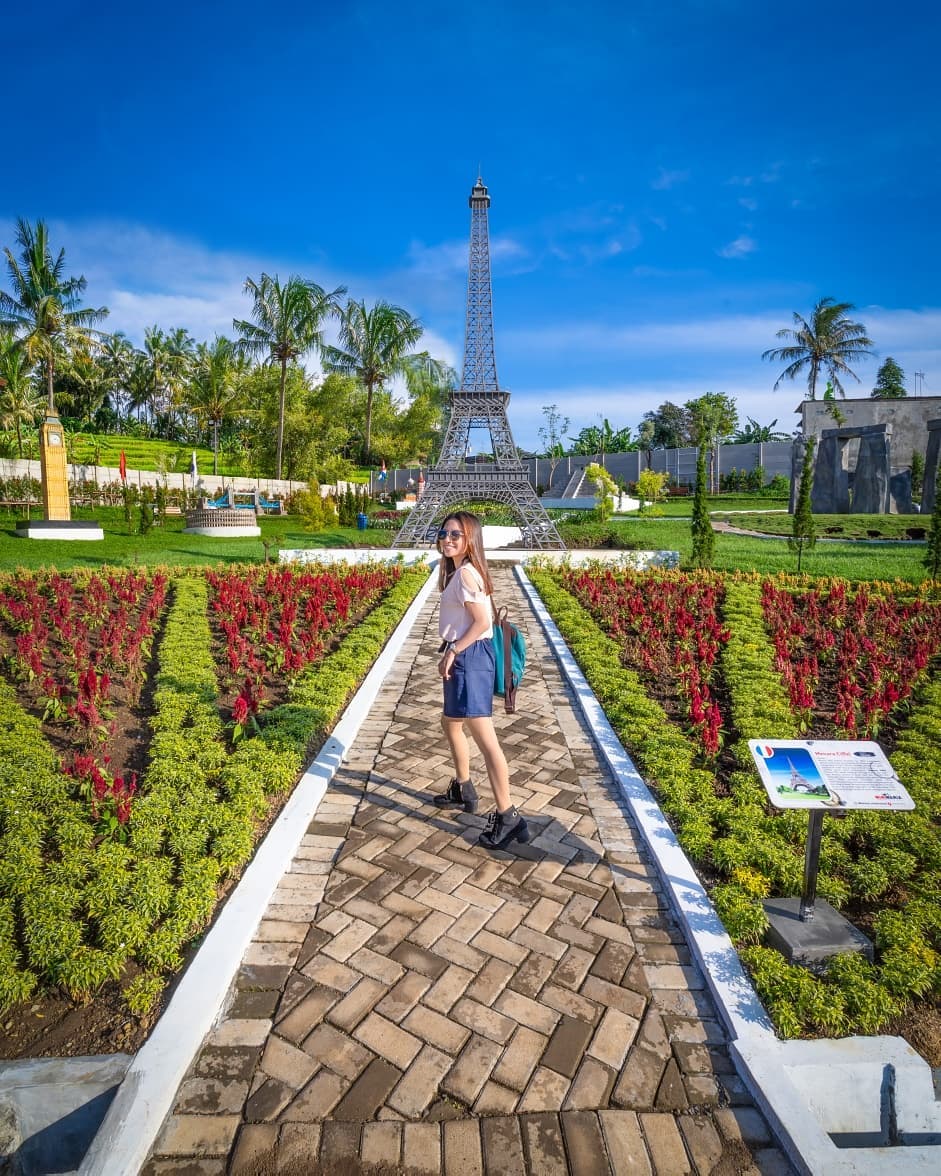 Taman Mini Mania, Destinasi Hits di Semarang dengan Miniatur Landmark ...