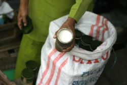 Mengenal Dadih, Yoghurt Tradisional dari Fermentasi Susu Kerbau. Enak ...