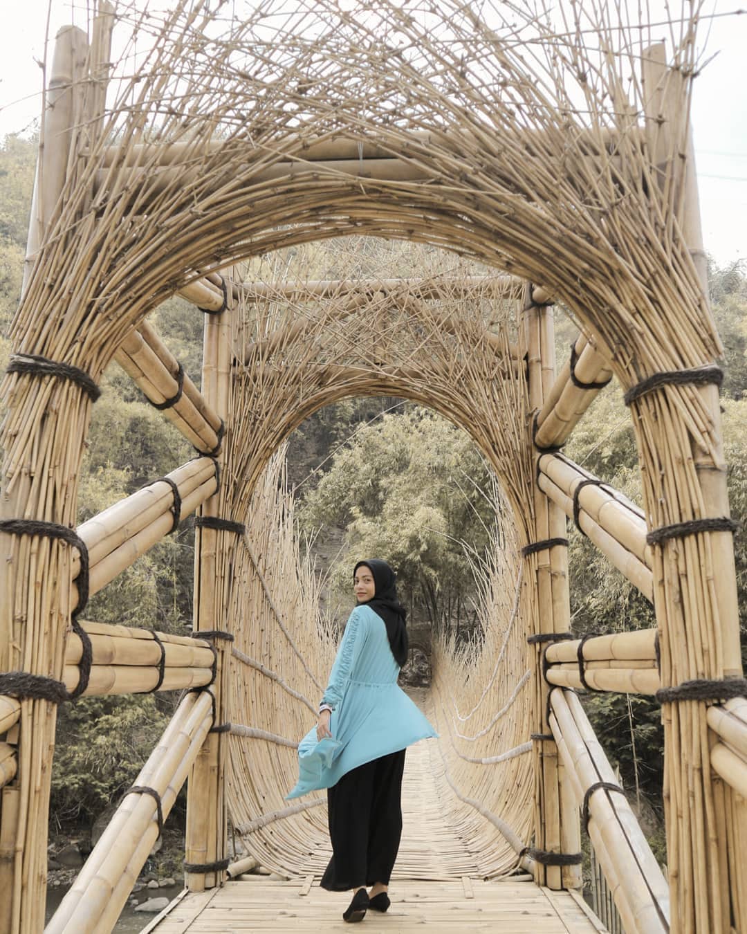 Driam Riverside Ciwidey, Destinasi yang Lagi Hits di Bandung. Spot ...