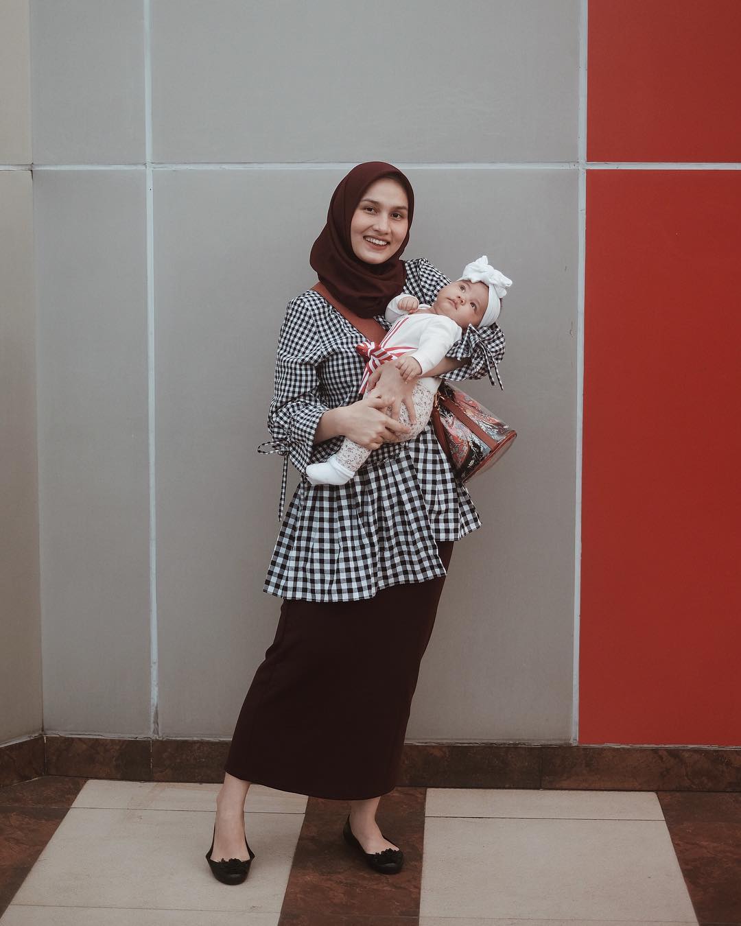 8 Ide Outfit Gemas Freya Kayonna Humaira, Bayi Cantik Selebgram Dwi ...