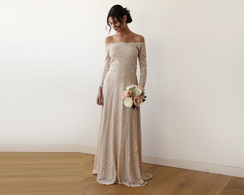 11 Inspirasi Gaun Pernikahan Nuansa Champagne yang Lagi Ngetren. Cantik ...