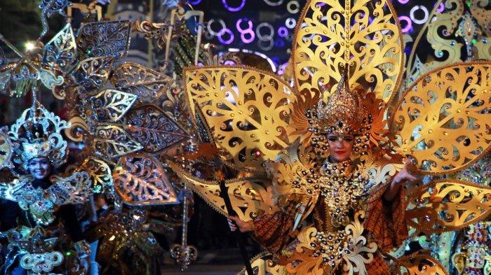 Semarang Night Carnival 2019, Parade Jalanan yang Seru dan Gemerlap di ...