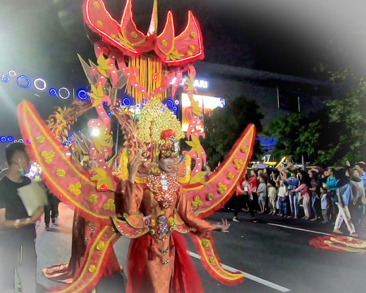 Semarang Night Carnival 2019, Parade Jalanan yang Seru dan Gemerlap di ...