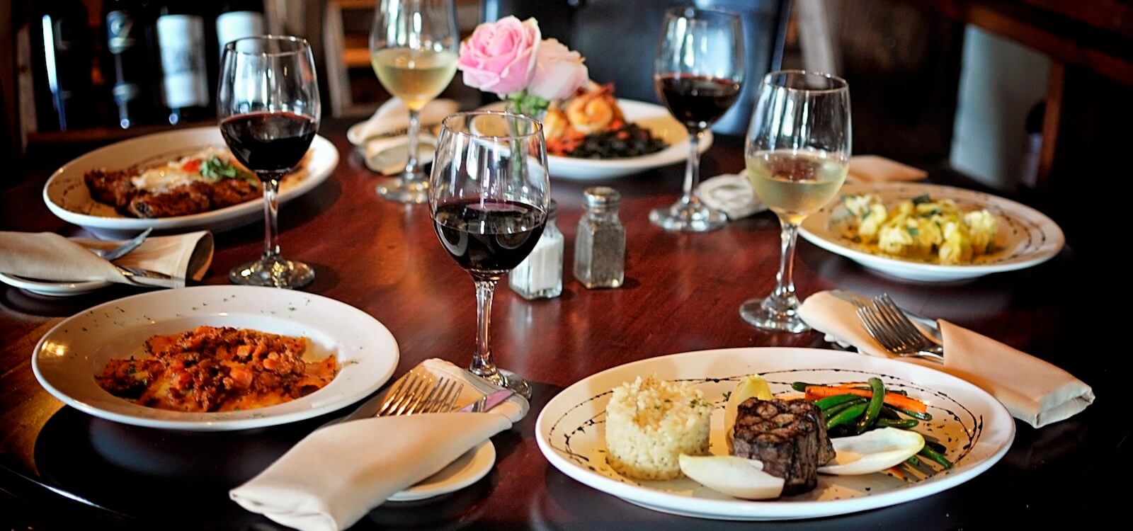 Biar Nggaak Malu! Ini 5 Cara Pesan Makanan di Restoran Mewah Nggak Pake ...