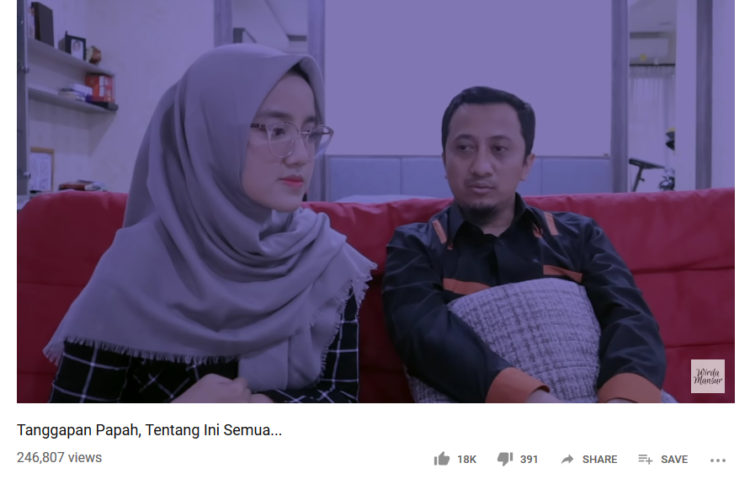 Fotonya dengan Gus Azmi Jadi Bahan Meme, Wirda Mansyur Ajak sang Ayah ...