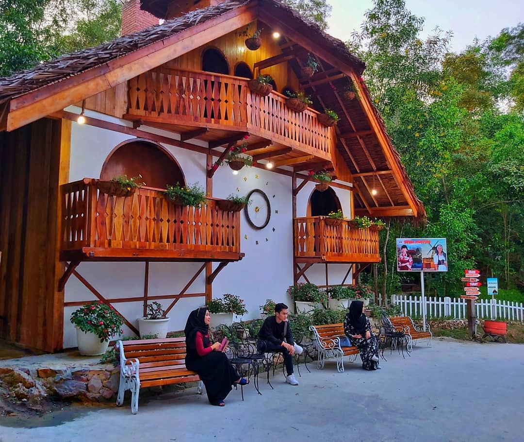 Asia Farm Pekanbaru, Destinasi Hits yang Bikin Serasa Liburan ke Eropa ...