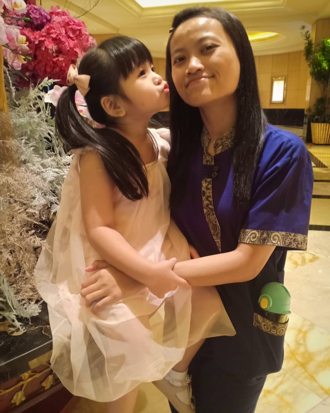 Udah Dianggap Keluarga Sendiri, Begini Kedekatan 9 Anak Artis dengan ...