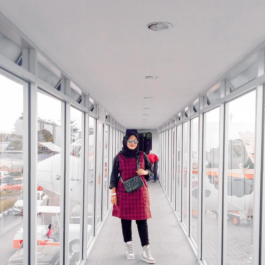 Jogja Airport Resto, Tempat Makan dengan Suasana Bandara. Ada Pesawat ...