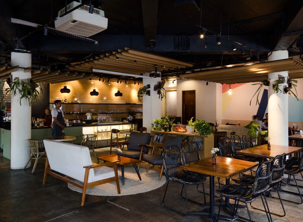 8 Rekomendasi Kafe di Jakarta yang Nyaman dan Cocok buat Menyendiri ...