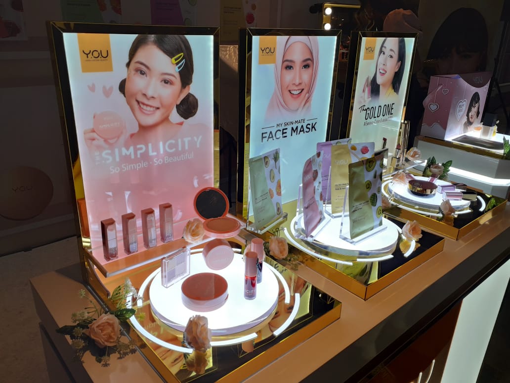Prilly Latuconsina Jadi Brand Ambassador Terbaru Merek Kosmetik Lokal Y.O.U