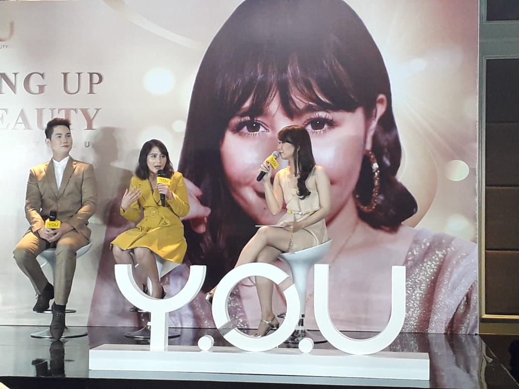 Prilly Latuconsina Jadi Brand Ambassador Terbaru Merek Kosmetik Lokal Y.O.U