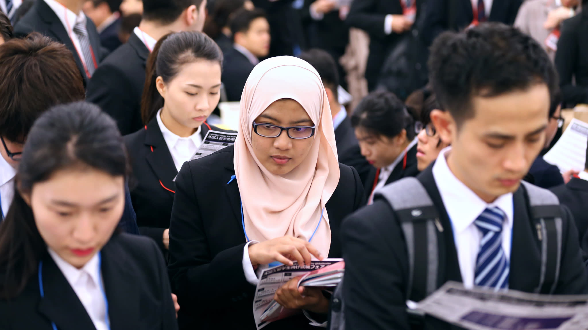 Penelitian: Ternyata Orang yang Hidup di Negara 4 Musim dan 2 Musim ...