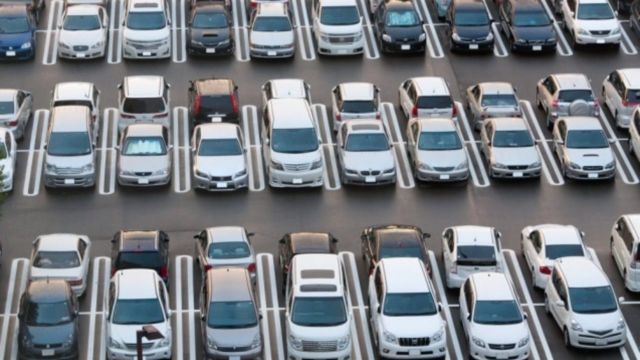 11 Pemandangan Segar Saat Parkiran Terlihat Rapi. Antara Kompak atau ...