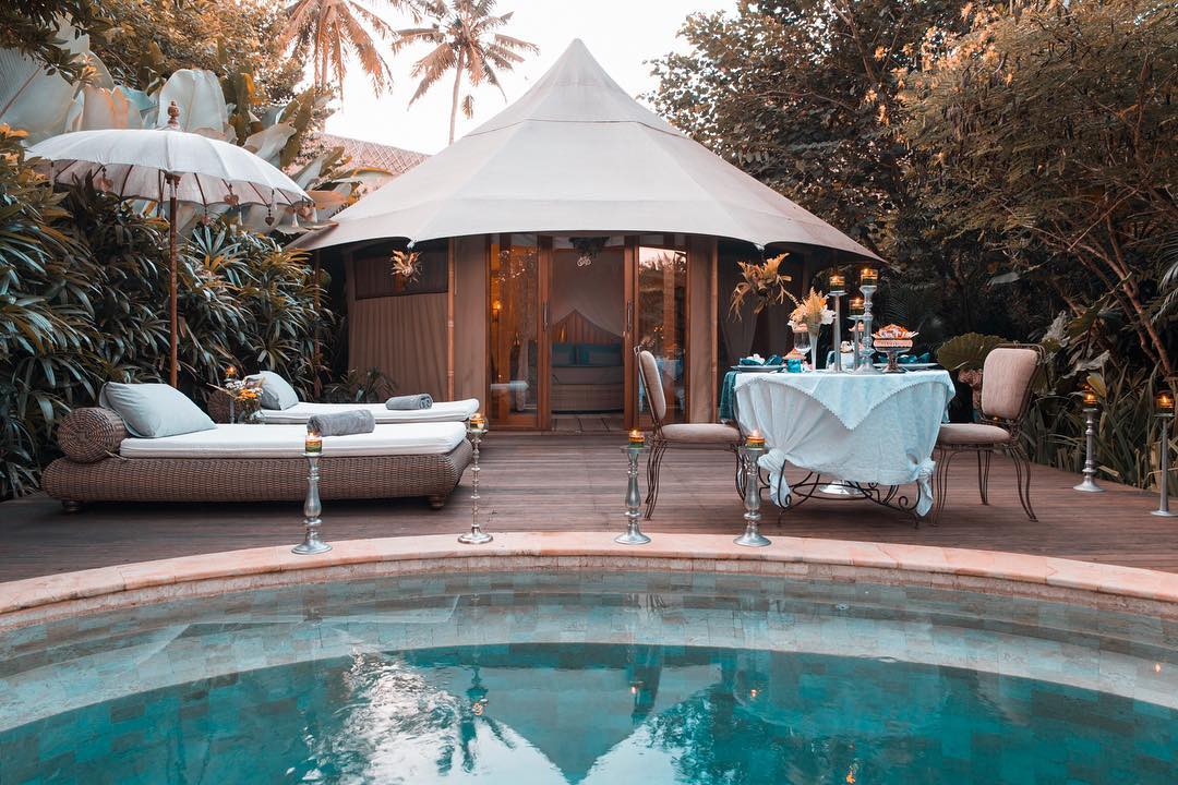 Sandat Glamping, Glamping Mewah dengan Pemandangan Ubud yang Asri. Romantis Bulan Madu di Sini
