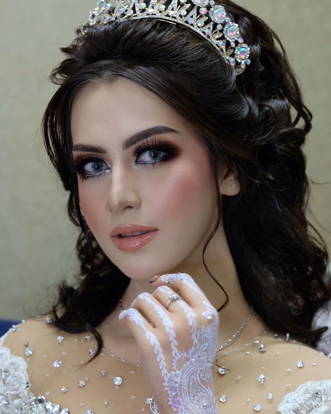12 Ide Make-up Arab untuk Pernikahan. Glamor dan Mewah, Makin Siap Jadi ...