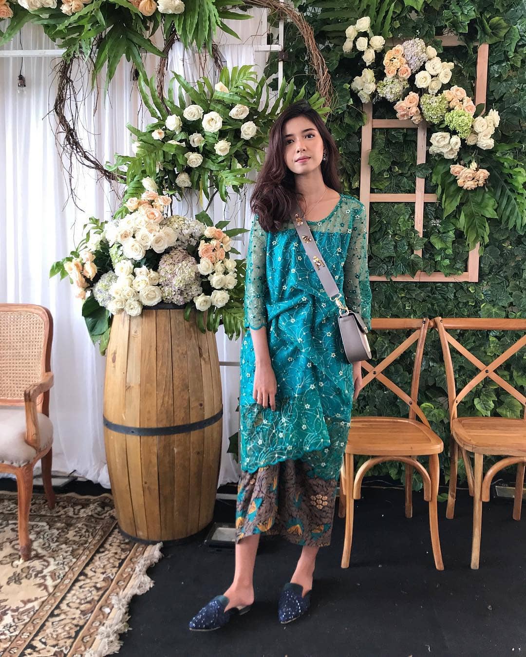 12 Model Rok Padanan Kebaya untuk Bridesmaid. Jangan Bingung Lagi, ini ...