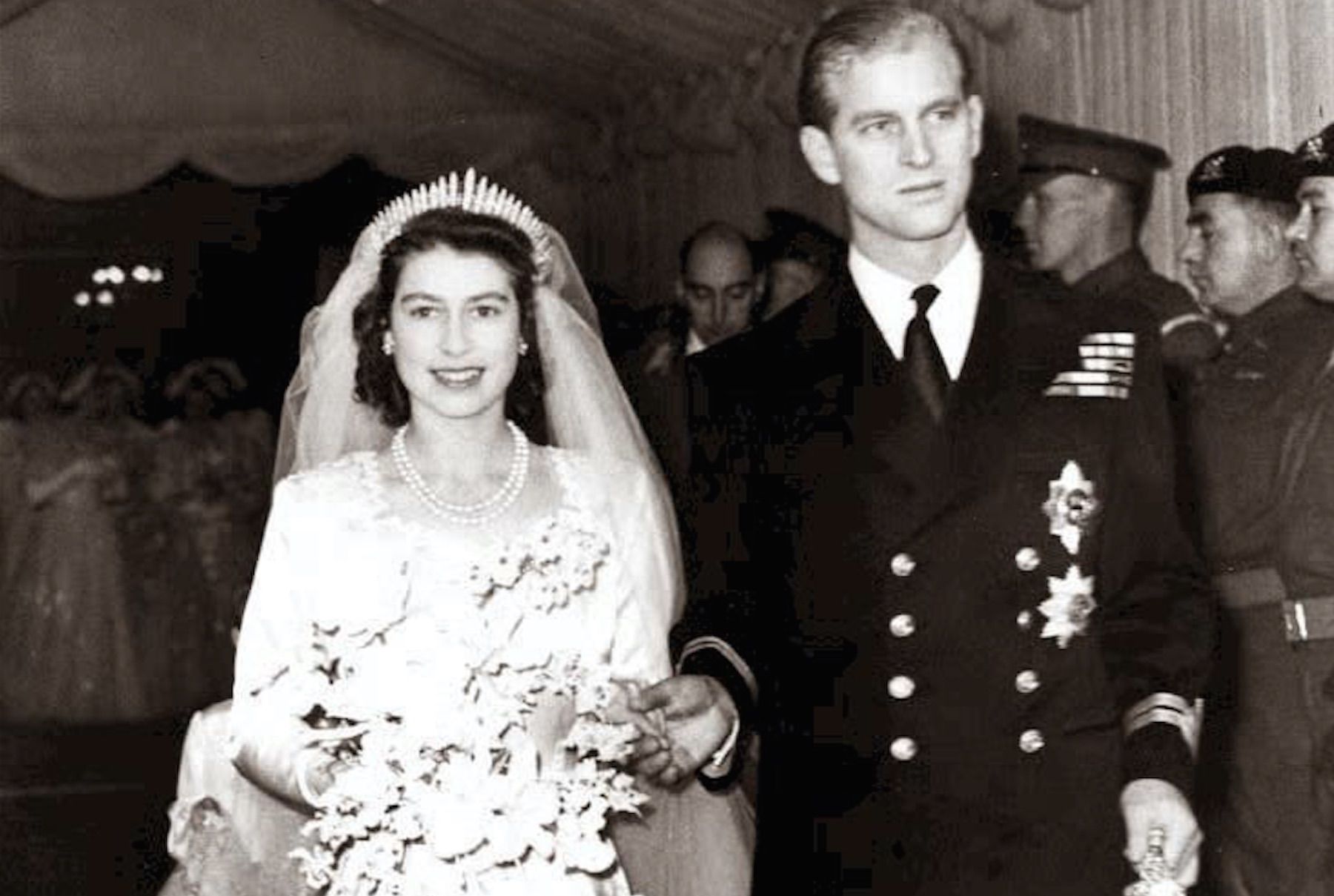 Jadi Ratu di Usia 25 dan Masih Menyetir Sendiri di Usia 91 Tahun. Ini ...